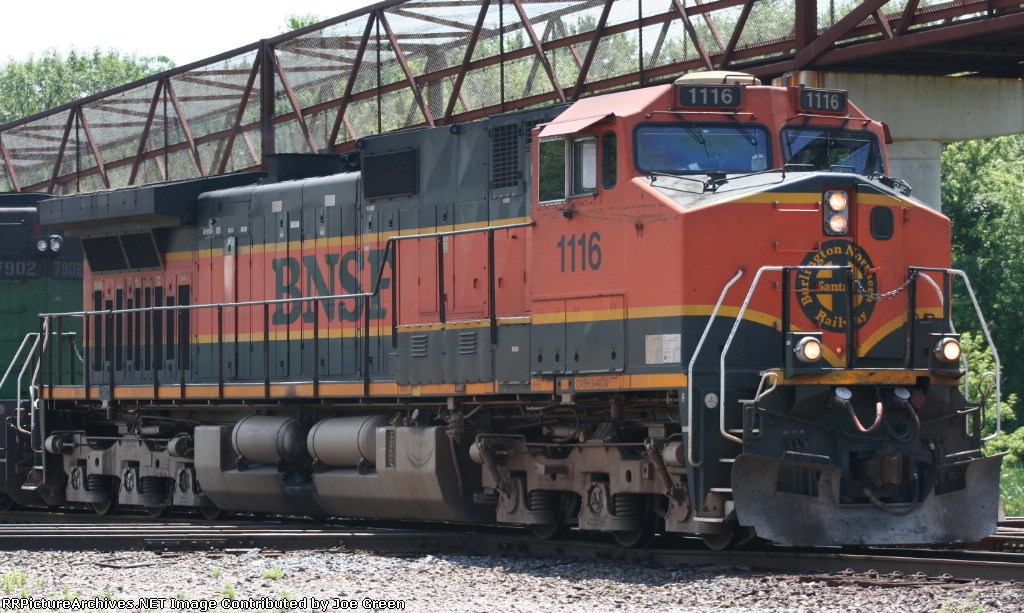 BNSF 1116